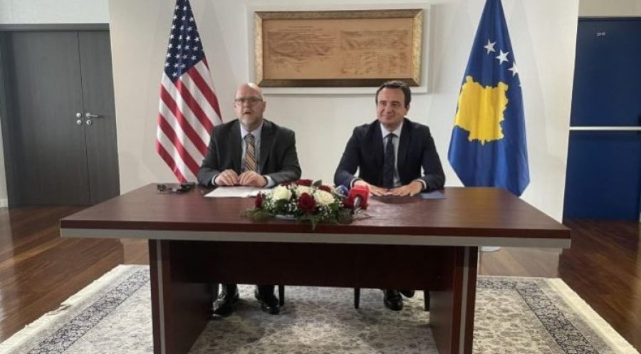 Zbulohet arsyeja pse Hovenier i shkoj sërish në zyre Kurtit - Kosova Sot Zbulohet arsyeja pse Hovenier i shkoj sërish në zyre Kurtit - Kosova Sot