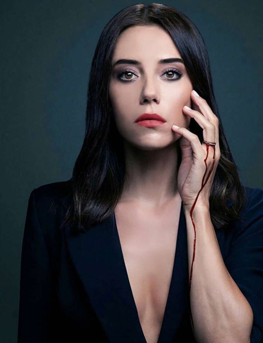 Cansu Dere - Kosova Sot